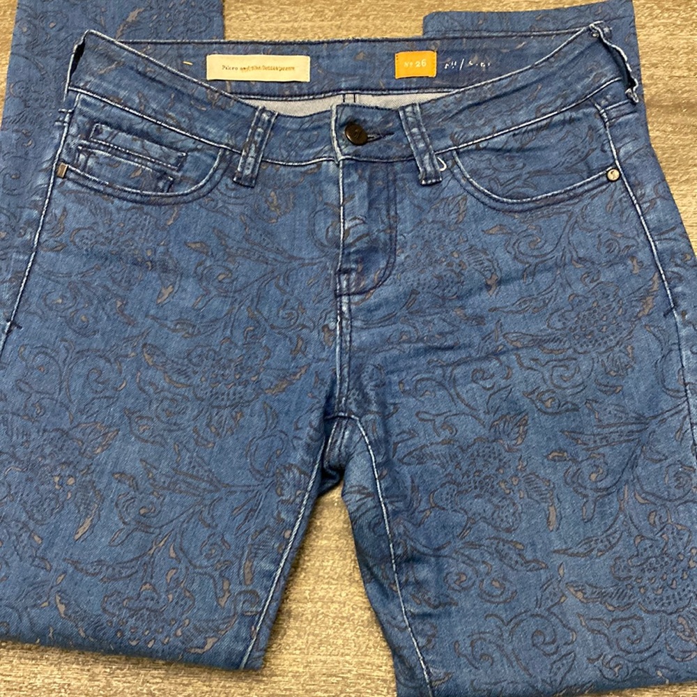 Stencils Design Throughout The Entire Jeans Beautiful… - Gem